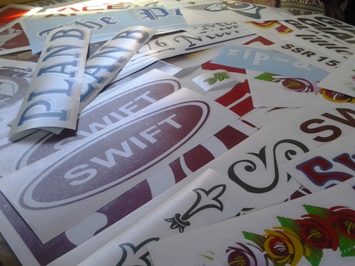 Services - VINYL CUT GRAPHICS